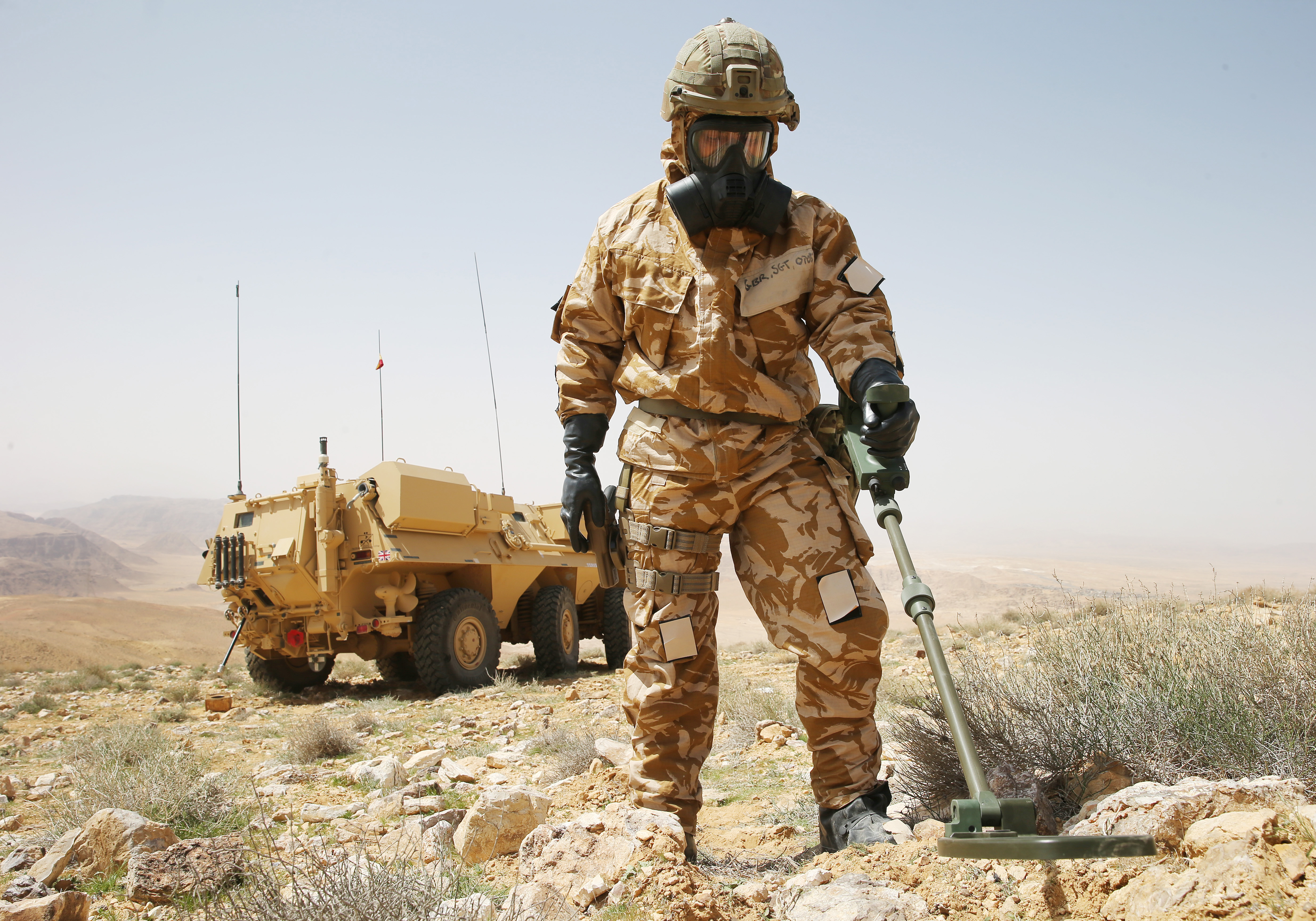 Defence Explosive Ordnance Disposal, Munitions and Search | The British ...